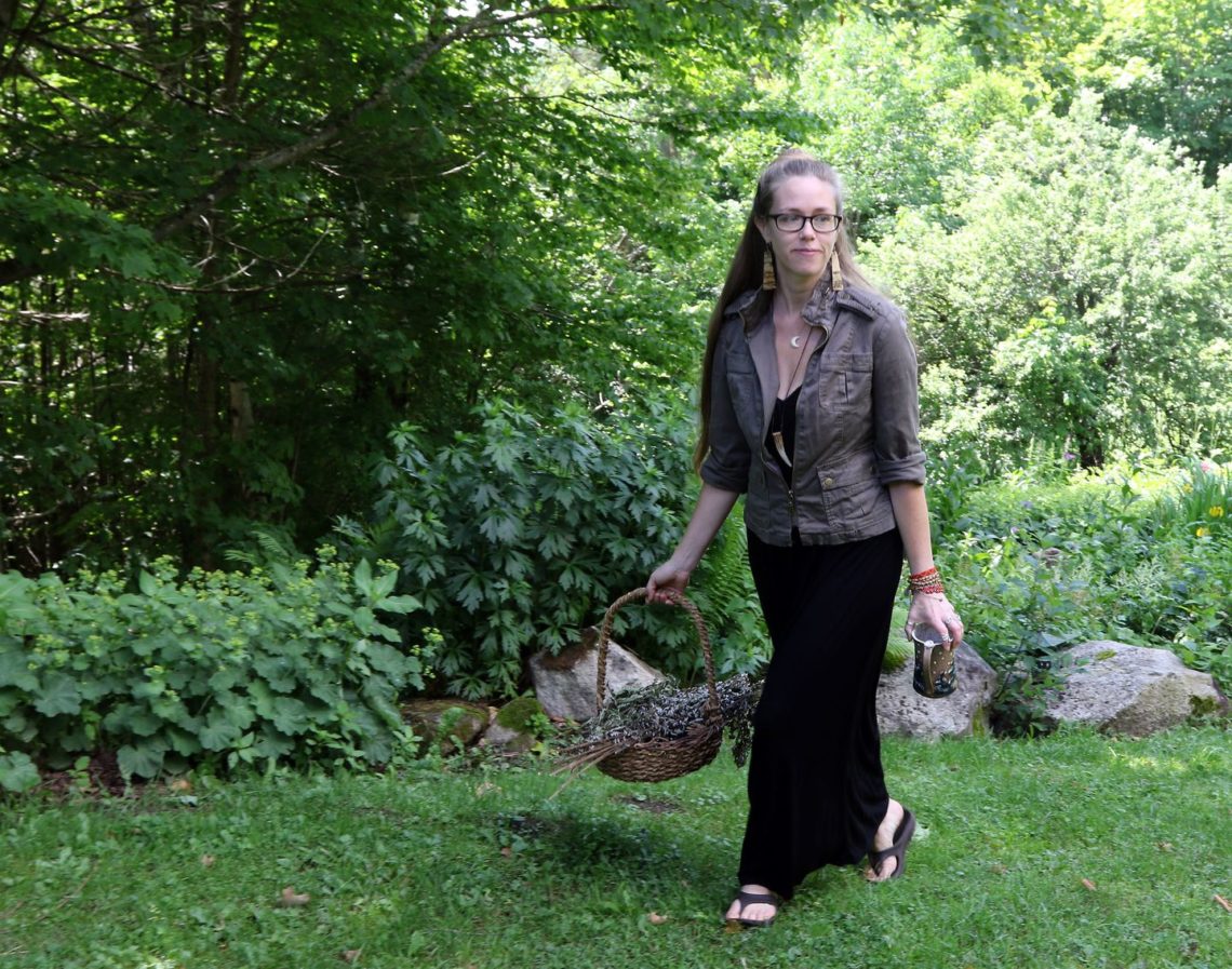 Creating an Herbal Toolkit for End-of-Life Care – Sage Mountain ...